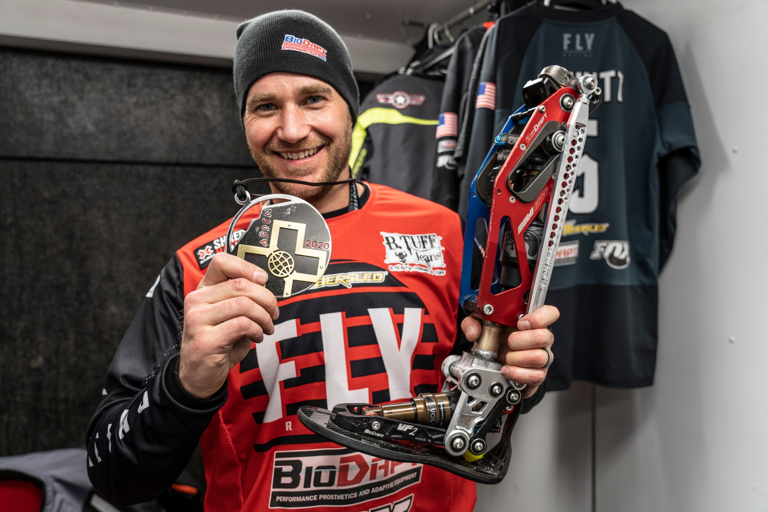 VIDEO: 10-Time X Games Gold Medalist Mike Schultz – RideFOX EU